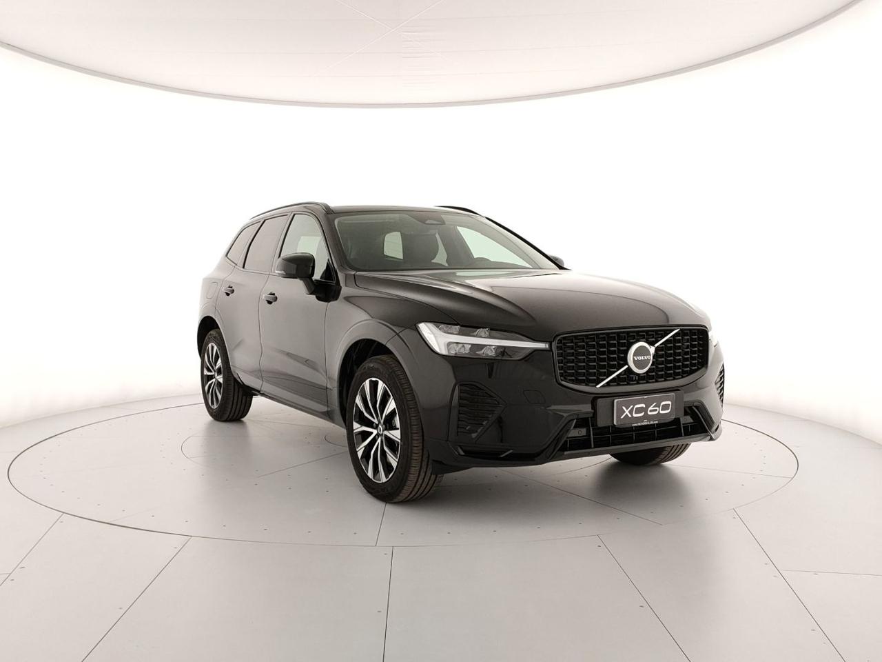 Auto usata VOLVO XC60 B4 (d) AWD automatico Plus Dark del 2022 - Motorsclub.com - Concessionaria ...