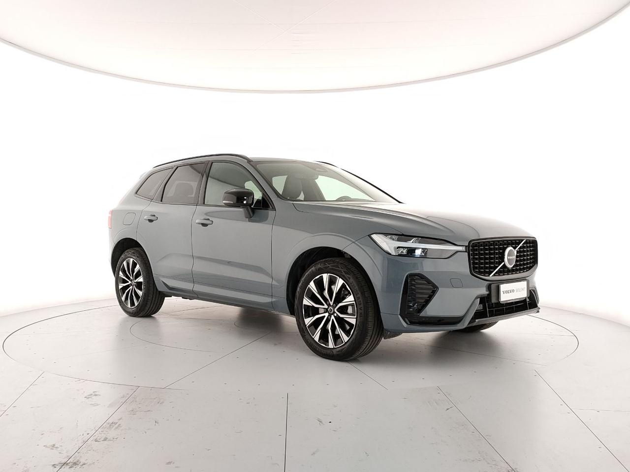 Auto usata VOLVO XC60 B4 (d) automatico Plus Dark del 2022 - Motorsclub.com - Concessionaria ...
